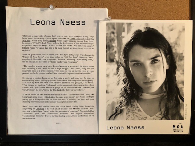 Leona Naess
