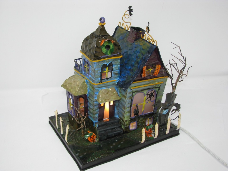 Vintage Halloween Decor Light Up Metal Haunted House by House of Lloyd ...