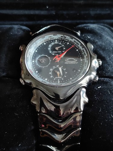 Oakley Gmt Stealth Chronograph 2003 Watch Sapphire Crystal | eBay
