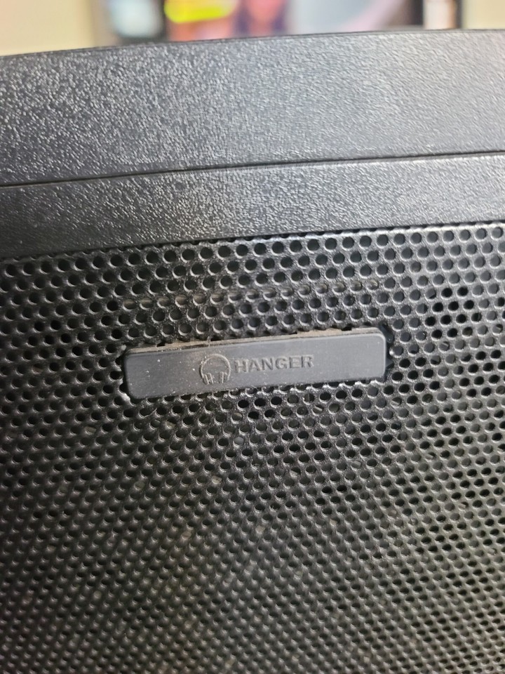 Thermaltake Level 10 GT Black Steel, concept case designed by BMW ...