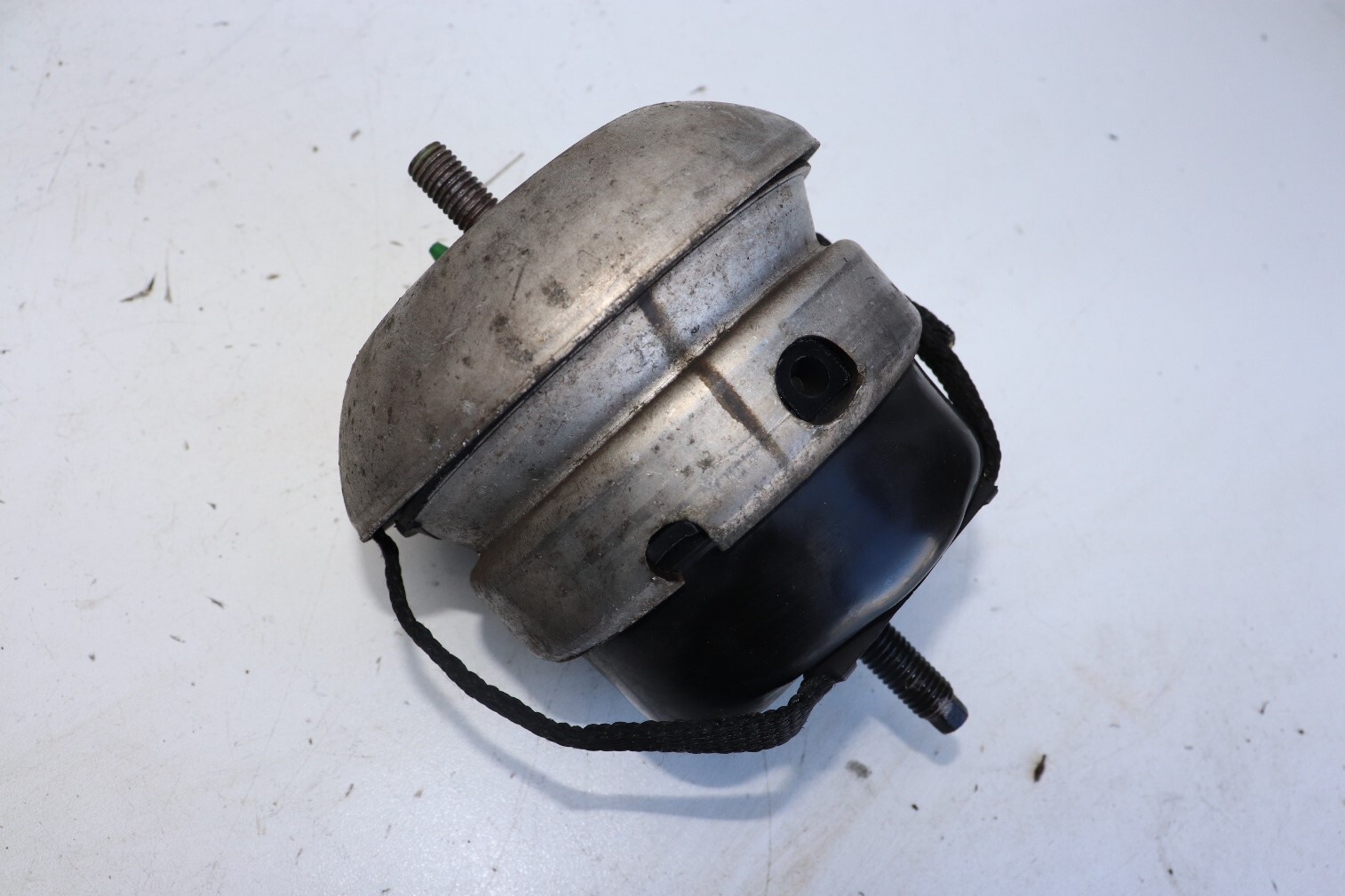 Aston Martin DB9 2007 V12 Engine Hydramount Mount 4G43-6A003-AD J192 #1 ...