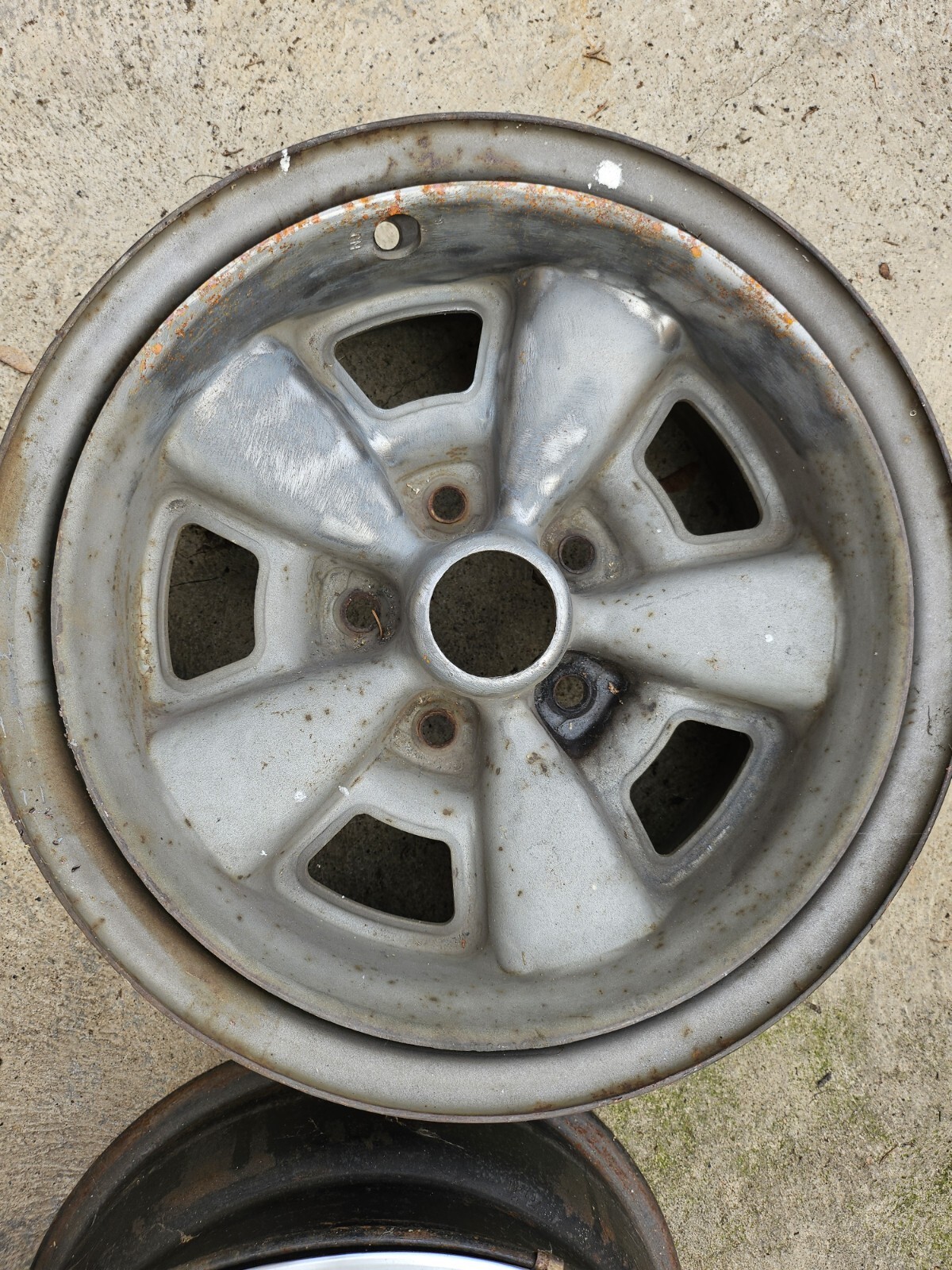 1971-1972 CHEVROLET CHEVELLE Camaro OEM 5-SPOKE RALLY 15" X 7" STEEL ...