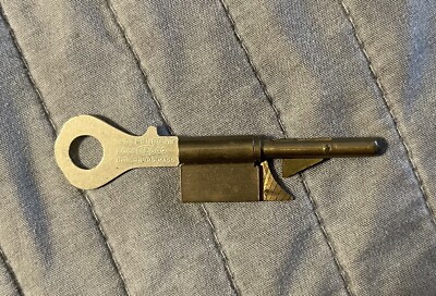 SKELETON KEYHOLE PROTECTOR NO PEEP KEYHOLES Independent Lock Co ...