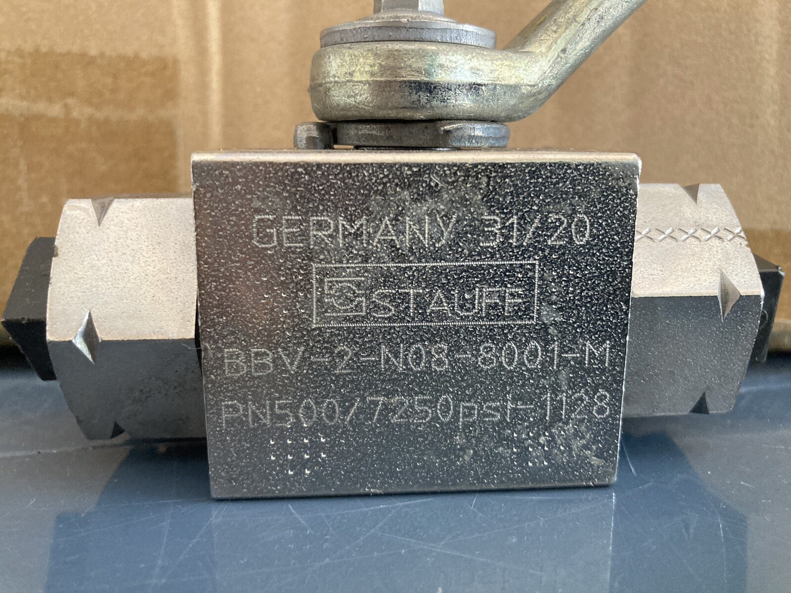 BBV-2-N08-8001-M: Stauff Block Body Valve 1/2” NPT Carbon Steel 7250psi ...