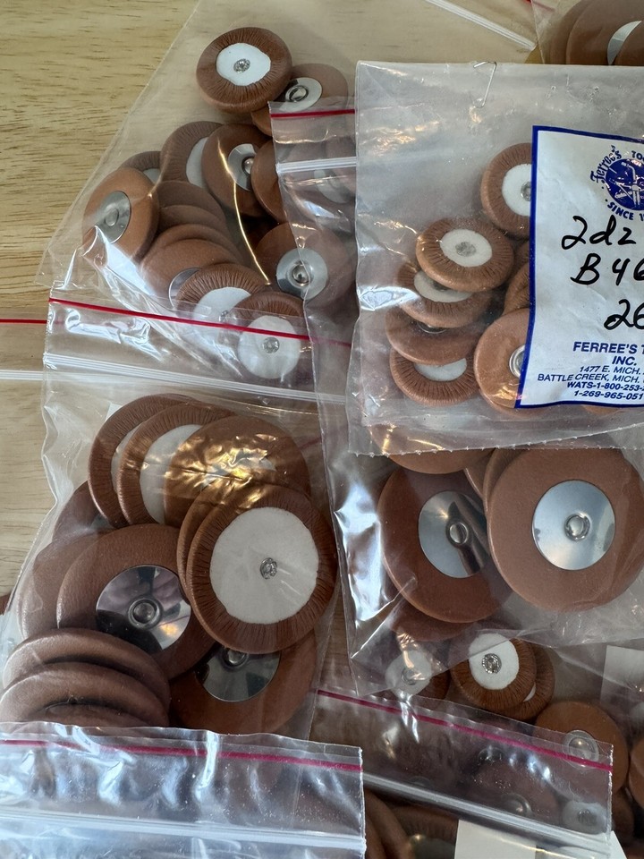 Ferree's B46 Saxophone Pad Assortment - Pisoni Domed Metal Resonator ...