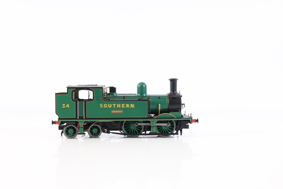 EFE E85008 OO Gauge LSWR Adams 02 '34 'Newport' SR Green Locomotive ...