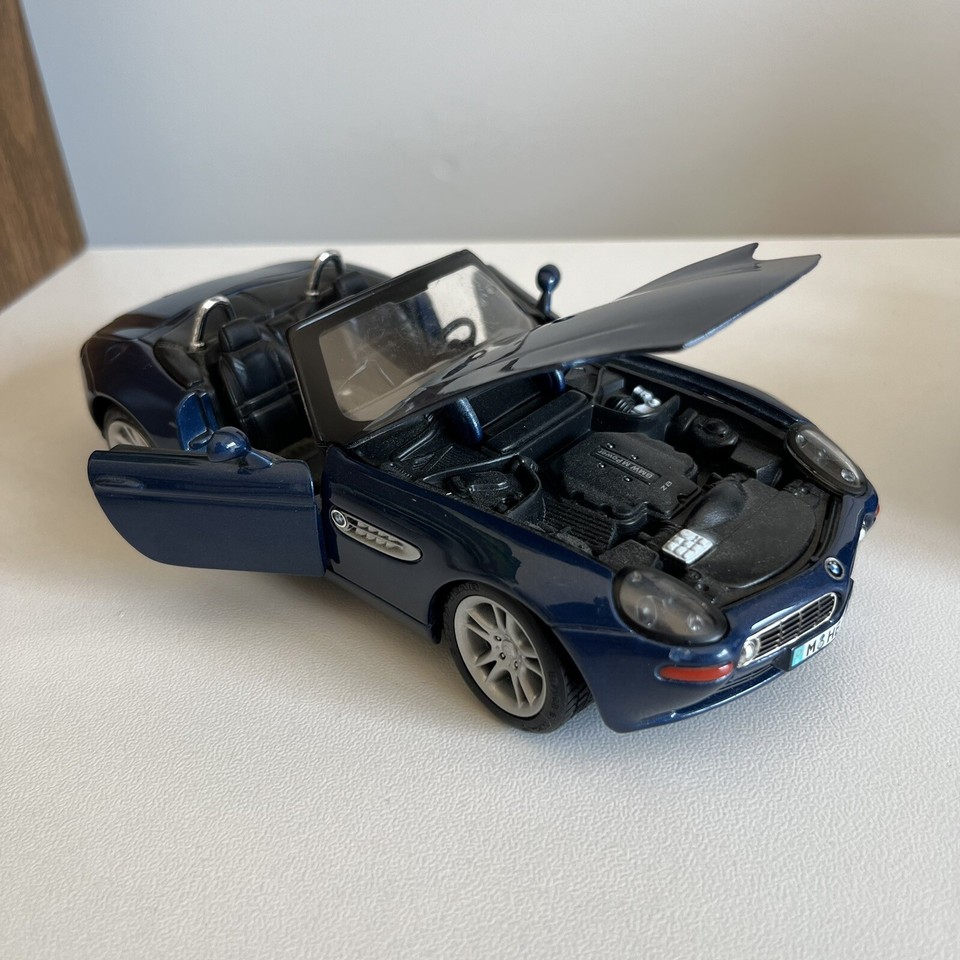 Maisto Assembly Line BMW Z8 Navy Blue Die Cast Model Car 1/24 Scale | eBay