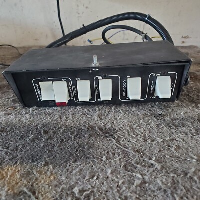 Arc Auto Rod Control 6 Switch Panel W/Harness | Aftermarket | Arc ...