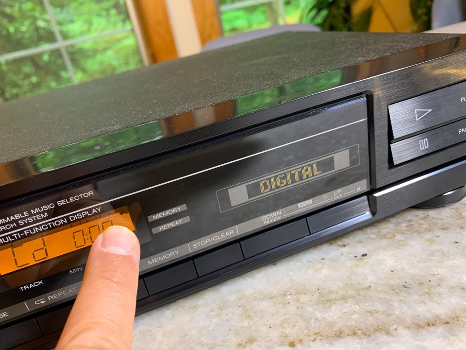 RARE Vintage 1980s 80s Single One 1 Tray Disc CD Player Sharp DX-670 ...