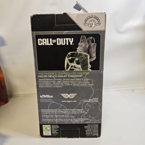 Cable Guy Toasted Monkey Bomb Call of Duty Phone & Controller Holder ...