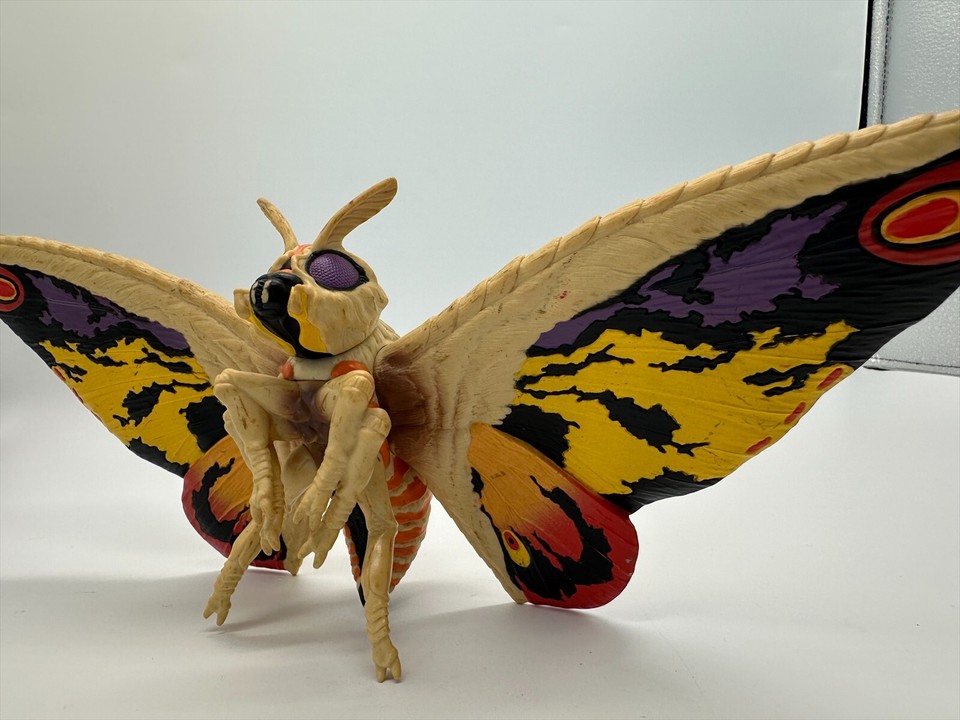 2001 Godzilla Kaiju 14" Giant GMK Mothra 2002 Figure Movie Monster ...