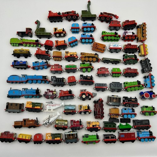 Thomas the Tank Engine Huge Lot 75+ Die Cast Trains Plus 4+ lbs Plastic ...