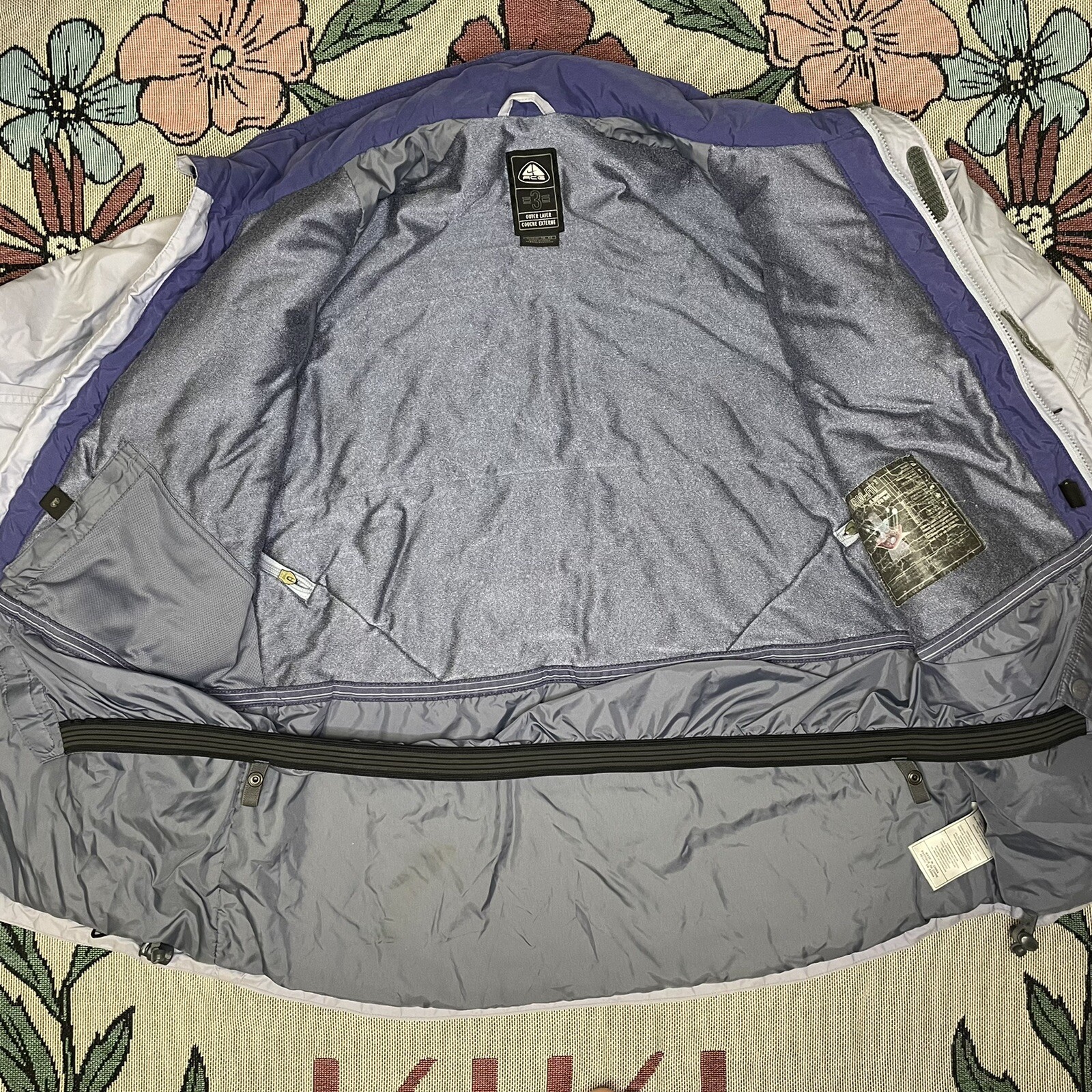 NIKE ACG Vintage 90s Waterproof Jacket Storm Fit Purple - Outer layer ...