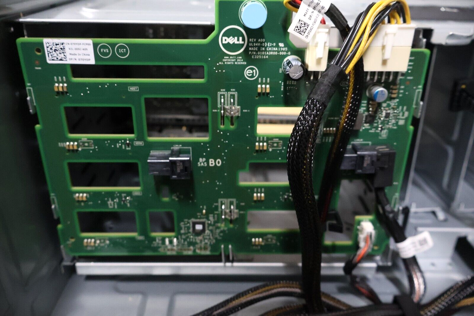 Dell PowerEdge T330 Intel Xeon E3-1220 v5@3.0GHz | 8GB RAM | 4x 1TB HDD ...