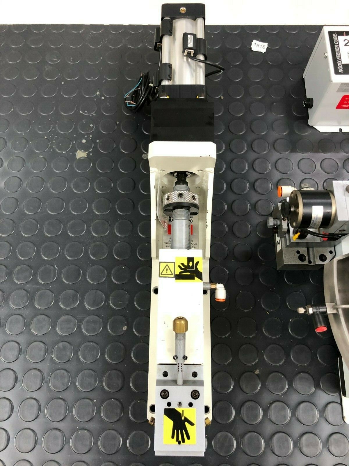 Cambridge Automatic Pin Inserter MD838P w/ Vibratory Bowl Feeder ...