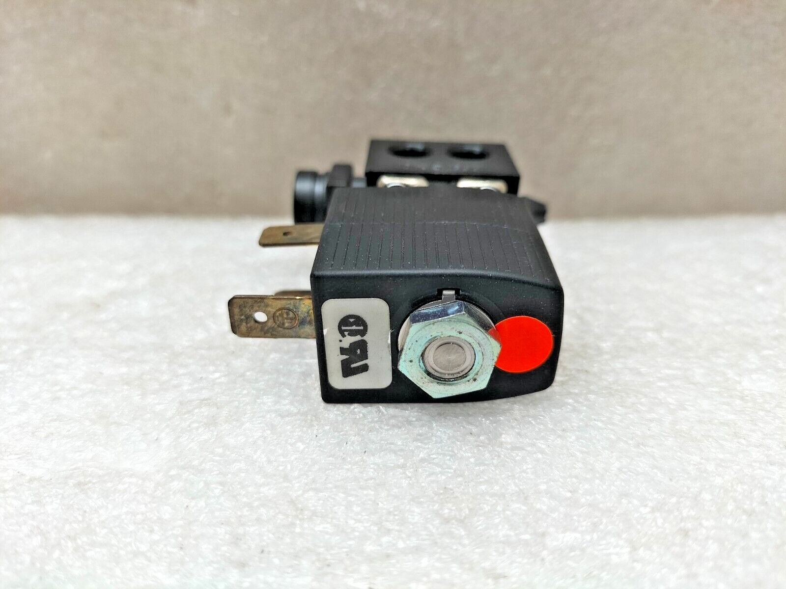 BURKERT 6011 SOLENOID VALVE 24VDC 4W 2/2 WAY A 1.6 EPDM P5 PN0-2.5 BAR ...