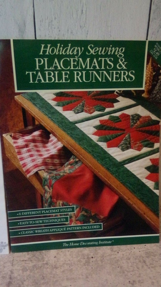 HOLIDAY PLACEMATS & TABLE RUNNERS & DOMCORD BELDING CHRISTMAS PATTERNS ...