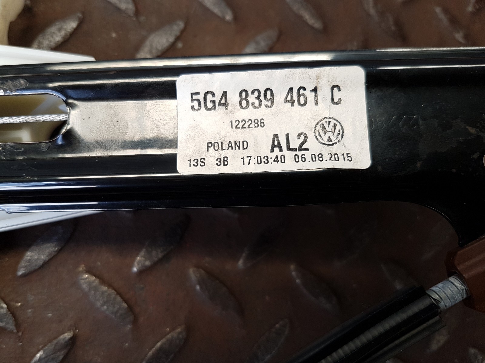 VW GOLF GTE 2015 PASSENGER SIDE REAR WINDOW REGULATOR WITH MOTOR ...