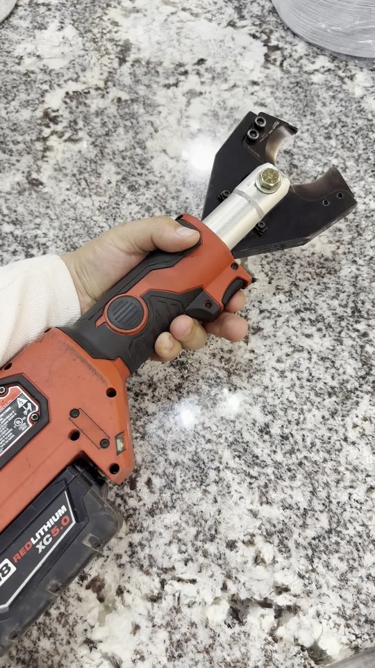 Milwaukee 2672-20, M18 Force Logic Cable Cutter - **TOOL ONLY** | eBay