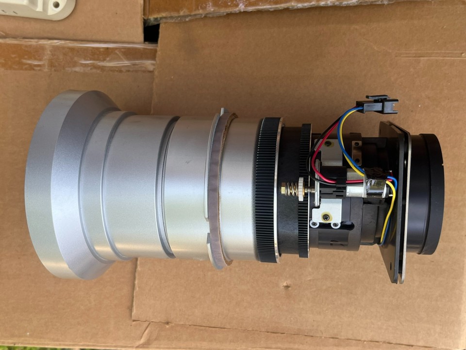 LCD Projector Zoom Lens 35-46mm 1:1.7 - 2.3 a pull - not tested | eBay