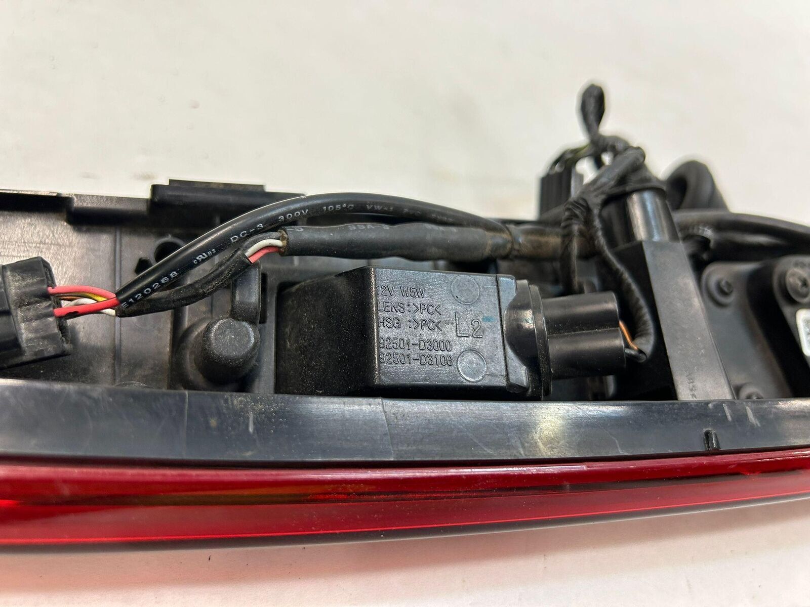 Kia Forte 3rd Brake Tail Light Center Deck Lid Lamp 19 20 21 OEM 92501 ...