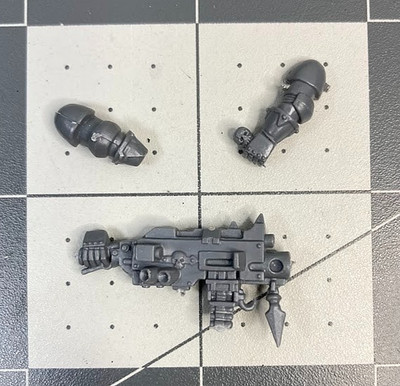Chaos 40K SPACE MARINE Havoc HEAVY BOLTER & ARMS weapon GW bits citadel ...