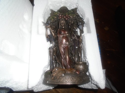 Studio Collection Veronese Design hand crafted statue | eBay
