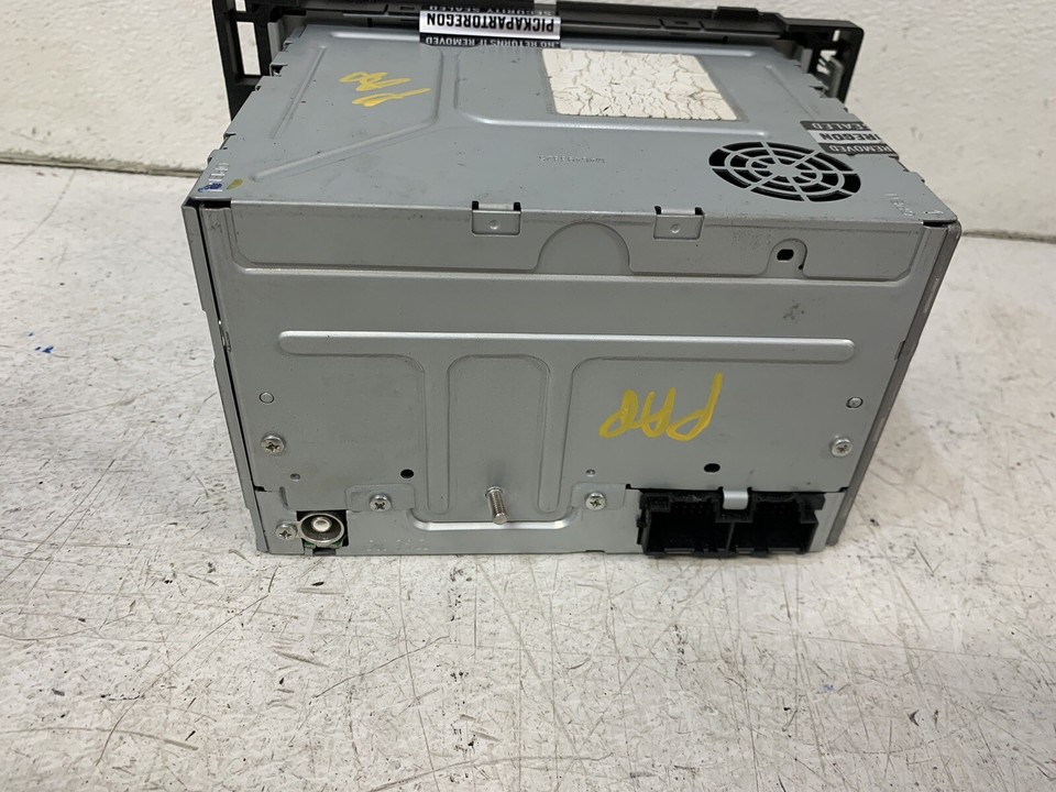 2009-2011 Chevy HHR radio stereo CD Player receiver head unit AUX USB ...