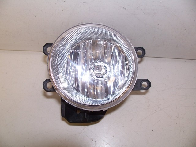 Fog Light Assembly Fits Toyota Corolla 312-2030l-ac 8122002160 ...