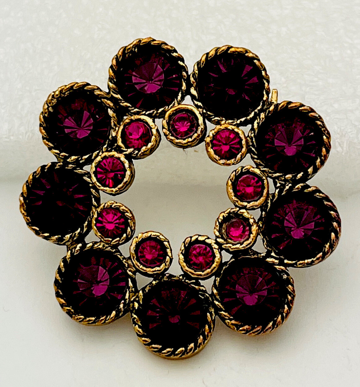 Vintage 1980-90s Brass Finish Amethyst/Fuchsia Crystal Wreath Pin ...
