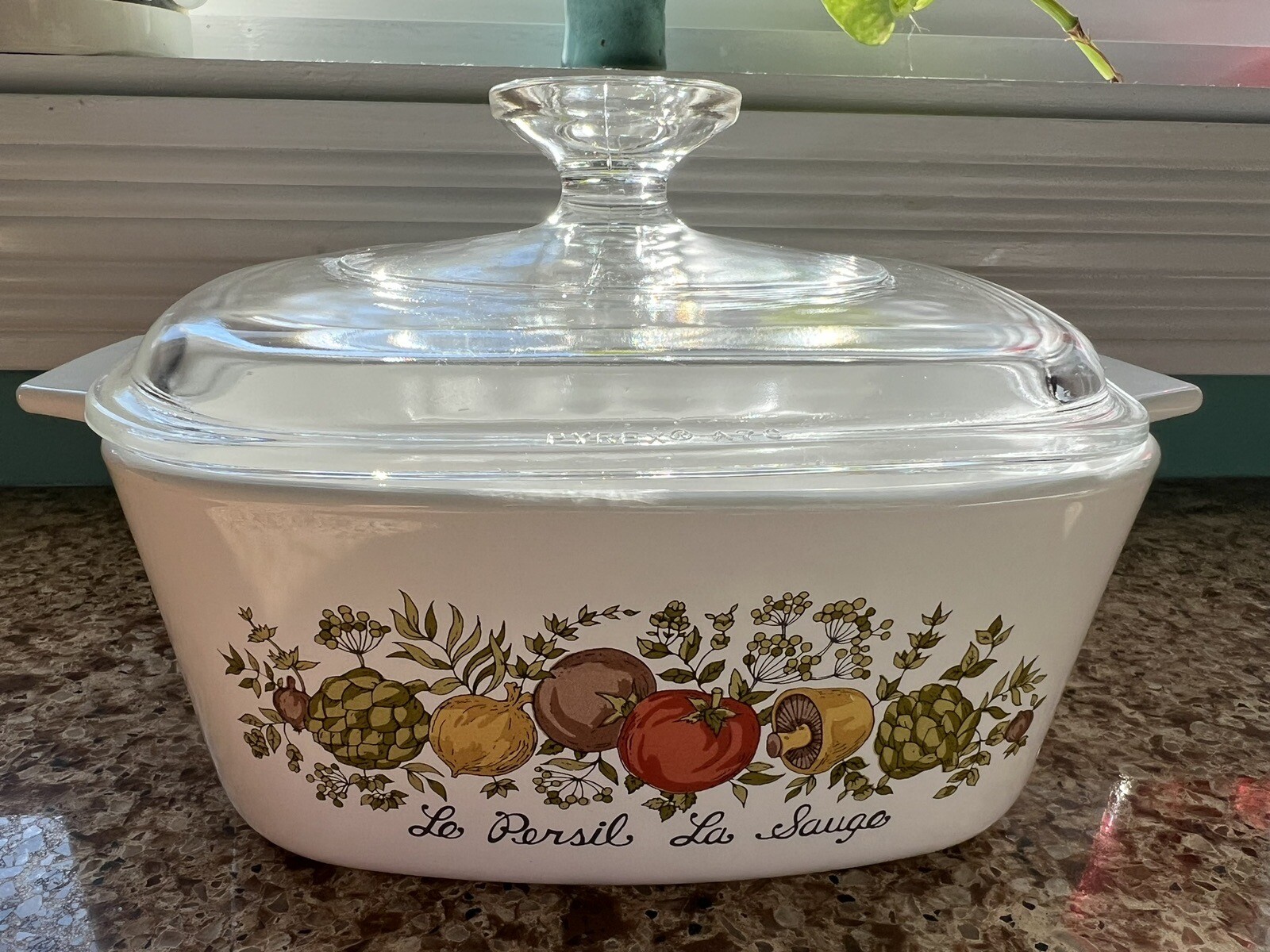 Vintage Pyrex Casseroles dishes with lids..stamped U.S.A 60’-70’s | eBay