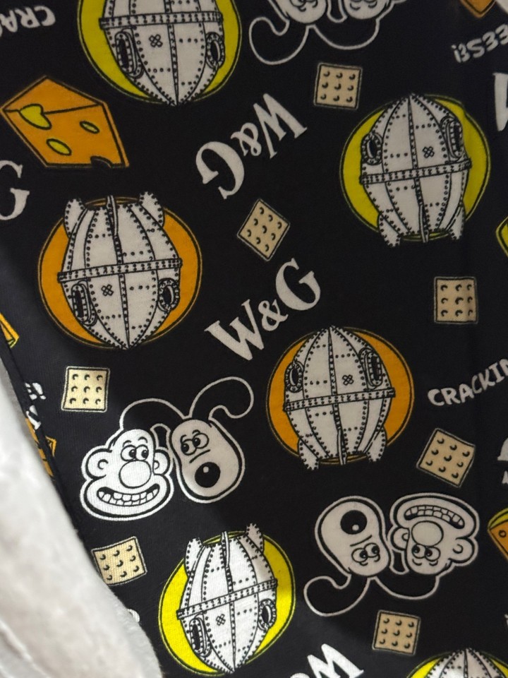 Wallace & Gromit Mens Pyjamas Pjs T Shirt Grand Day Out Rocket Cheese ...