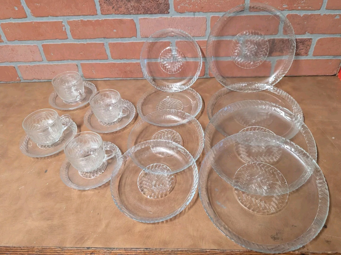 Vintage Arcoroc France Glassware Set Of 16 Clear Basket weave Design | eBay
