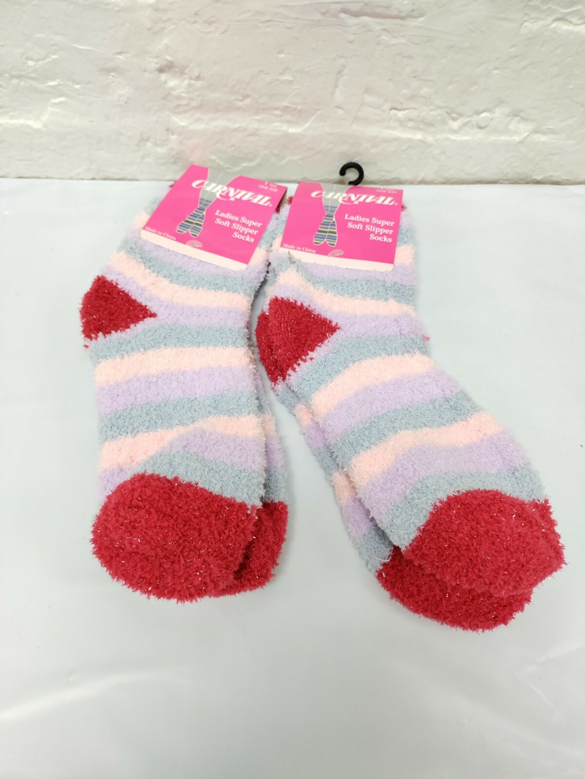 2 Carnival Ladies Super Soft Slipper Socks One Size | eBay
