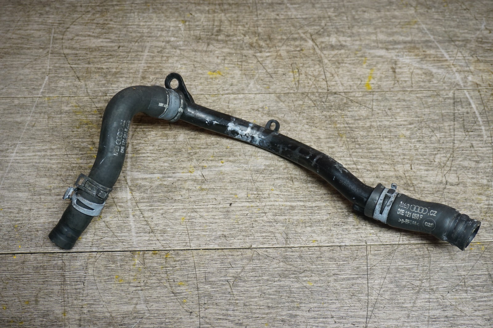 2013-2017 AUDI Q5 8R 3.0L GAS FRONT ENGINE RADIATOR COOLANT HOSE PIPE ...