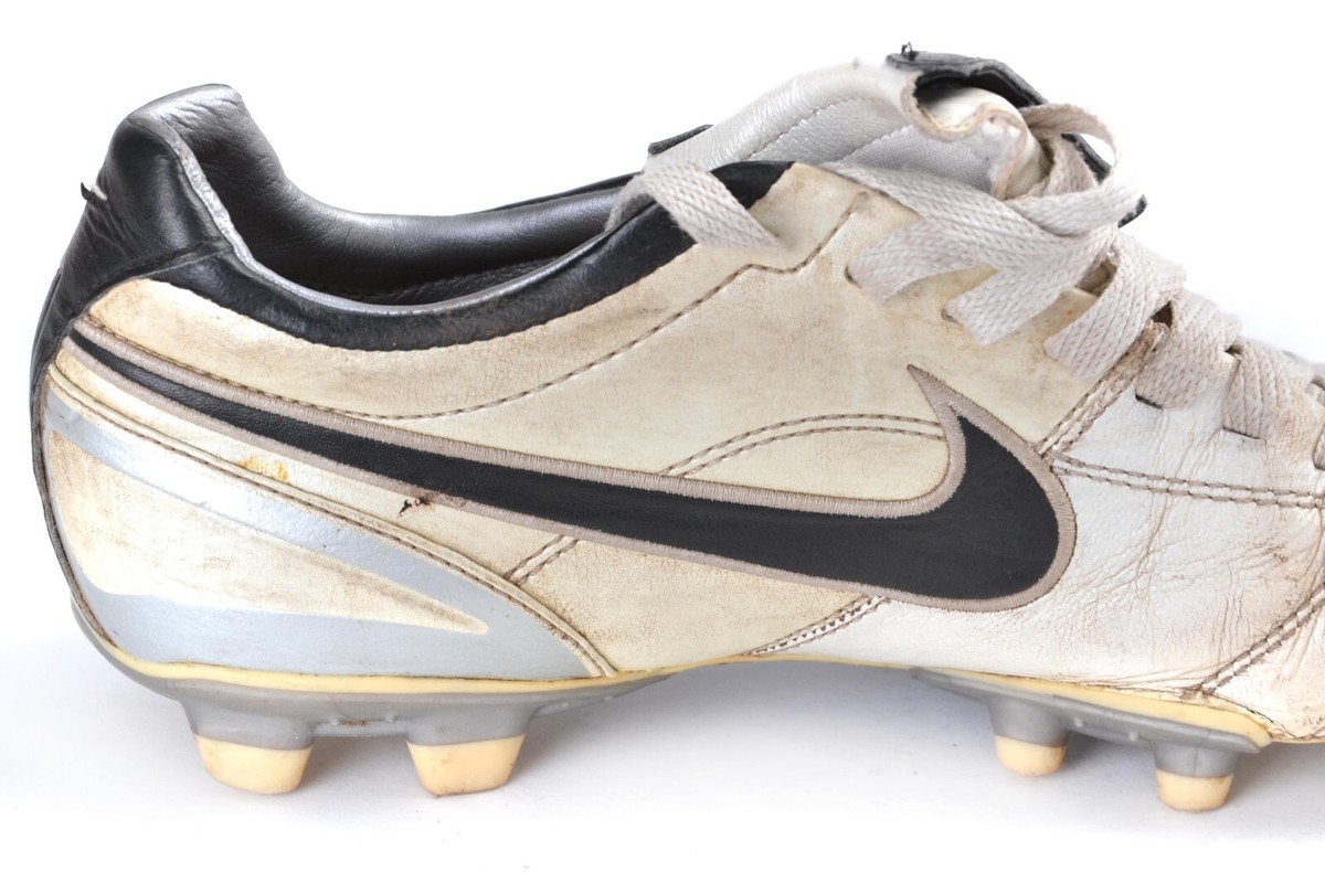 NIKE TIEMPO MYSTIC II FG SOCCER BOOTS 317609-101 2007 US 7 NIKE TIEMPO MYSTIC II FG SOCCER BOOTS 317609-101 2007 US 7