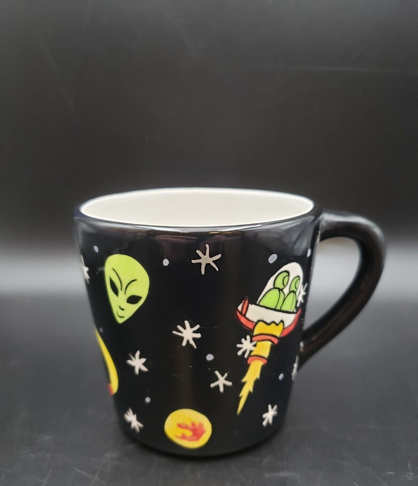Albert Elovitz, Inc. Alien Peek-A-Boo Alien Surprise 10 Oz. Mug | eBay