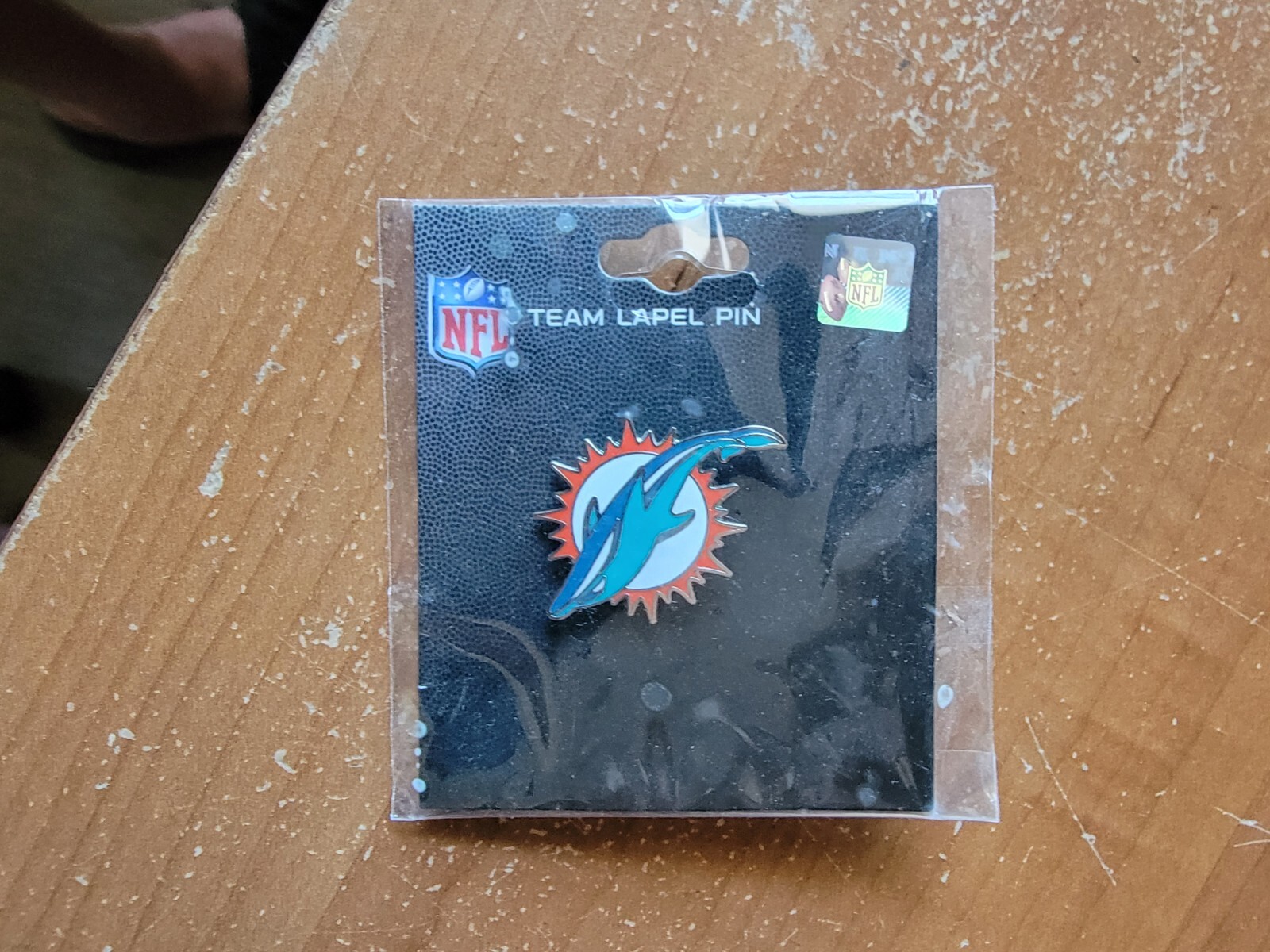 Miami Dolphins Licensed NFL Football Official Team Logo Lapel Pin (New ...