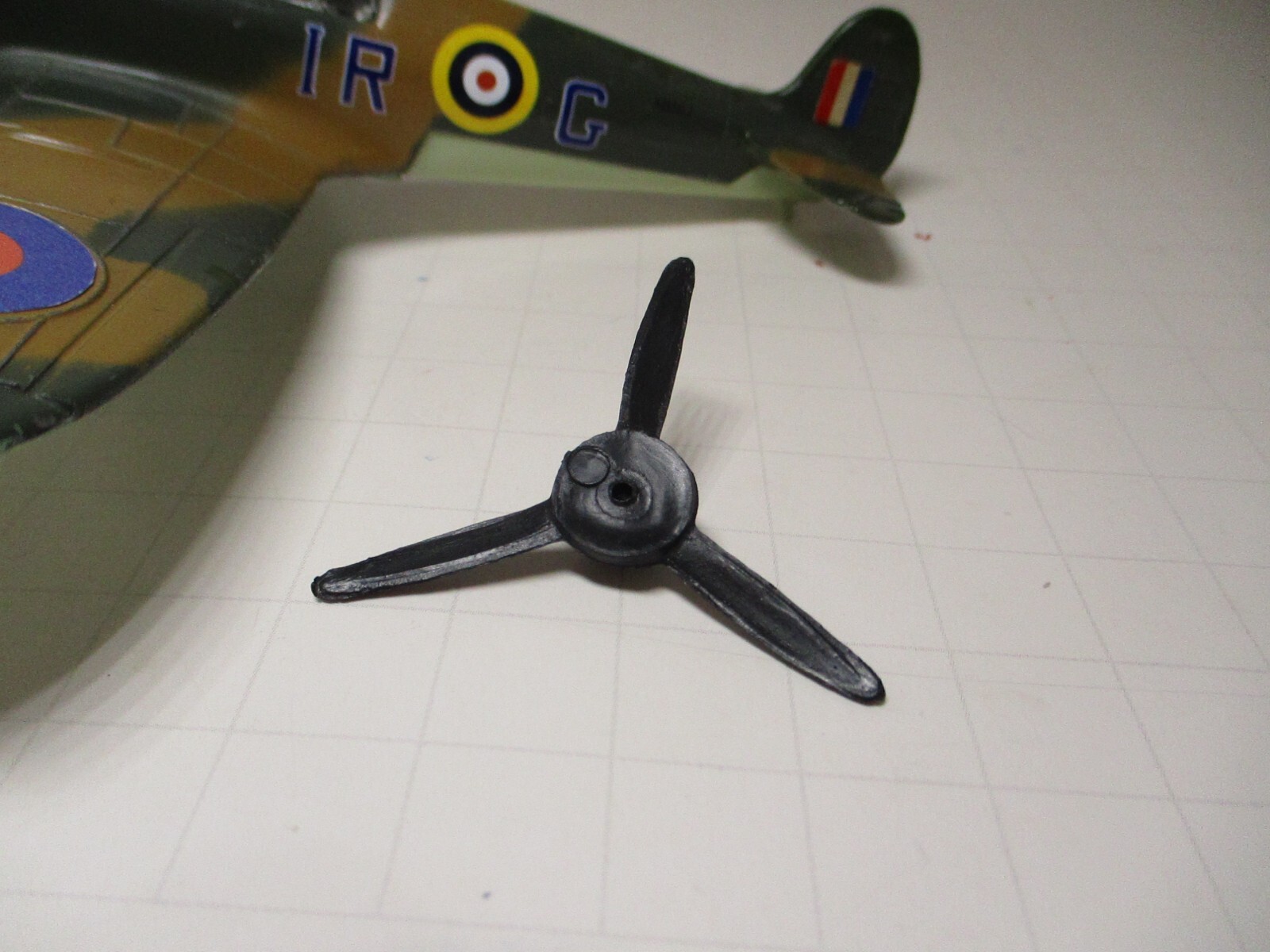 DINKY TOYS REPLACEMENT BLACK PLASTIC PROPELLER #719 SPITFIRE | eBay