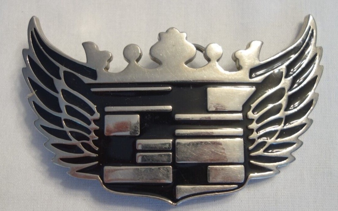 "Famous" Silver Winged Cadillac Crest Belt Buckle Adu… - Gem