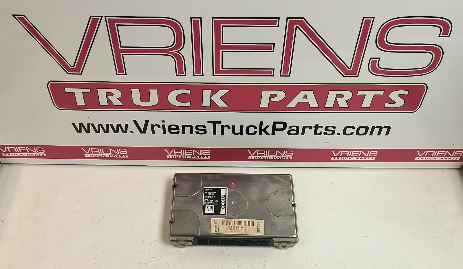 PACCAR KENWORTH PETERBILT Q21-1076-1-100 CTRL - CECU 3 CAB ELEC UN | eBay