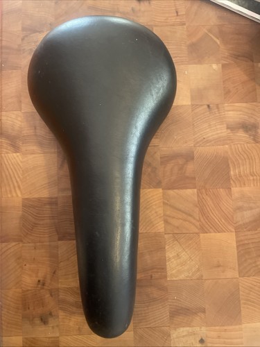 Vintage Take-Off SCHWINN Saddle Black ARIAKE JAGUAR II 7378 • Japan ...