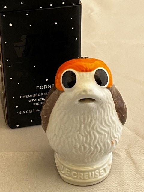 One Star Wars Collection Porg Pie Bird Funnel 3 1/4" - Le Creuset for ...