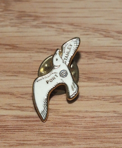 Vintage White & Gold Tone Optimist Port Stanley Collectible Bird Lapel ...
