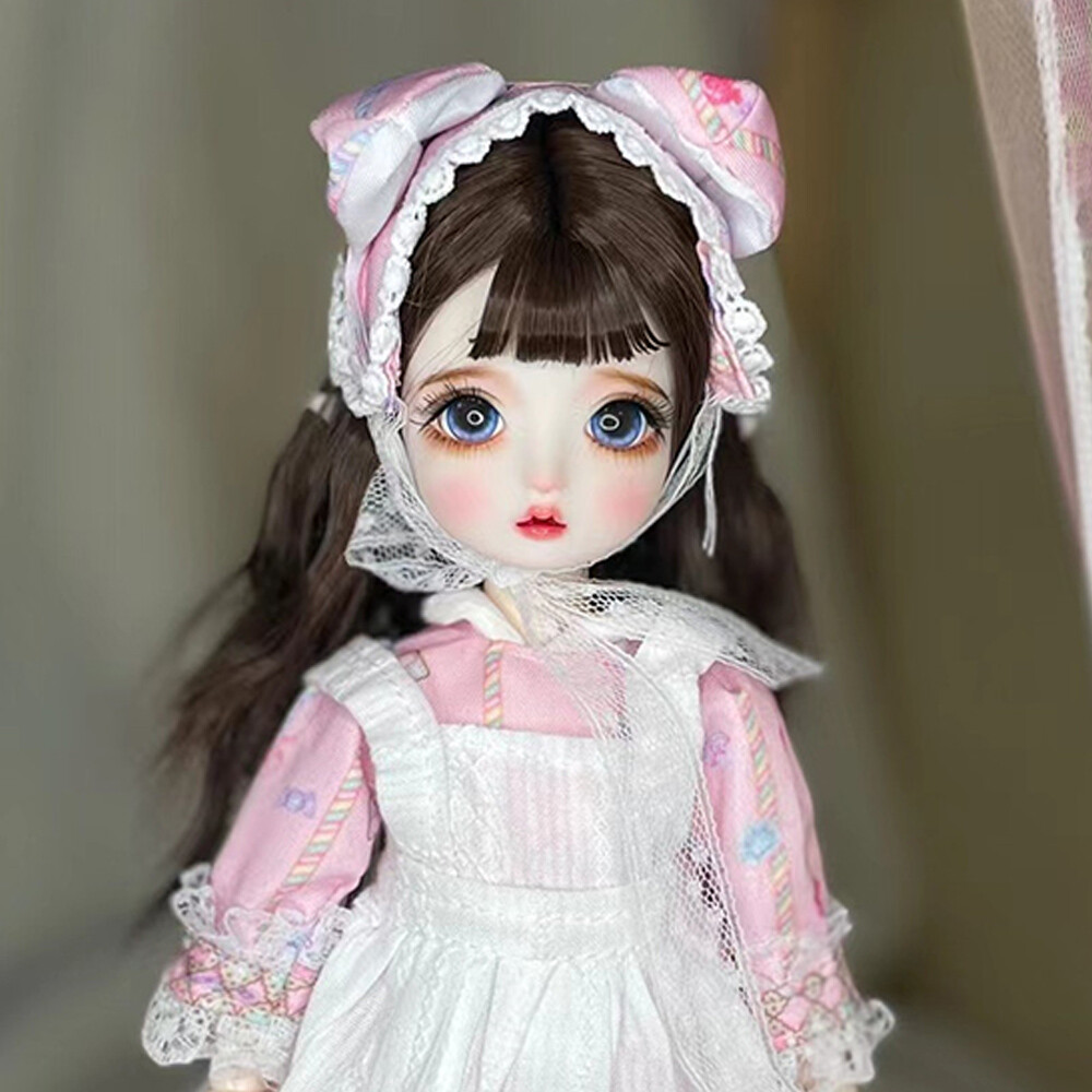 Cute Porcelain Doll Makeup