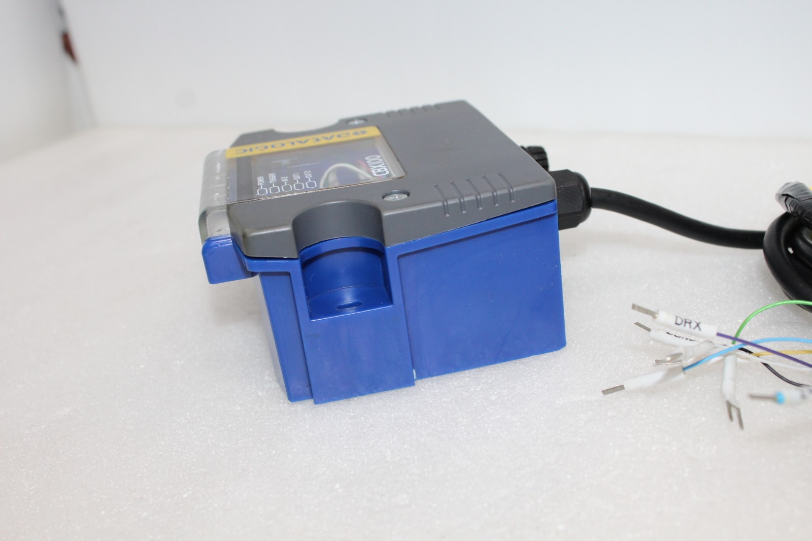 Datalogic Automation CBX100 Connection Box & MATRIX 210 211-100 Bar ...