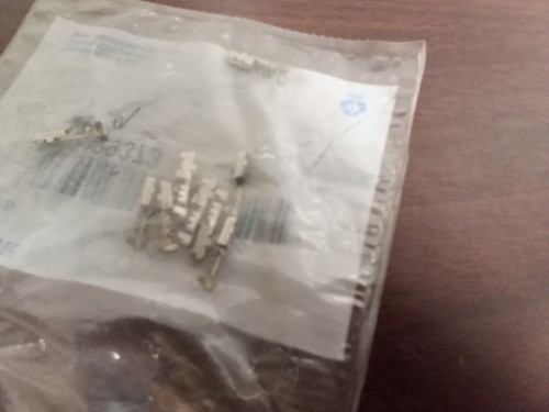 GM Genuine Parts Pack Of 9 Delphi Female Terminals 12129373 | eBay
