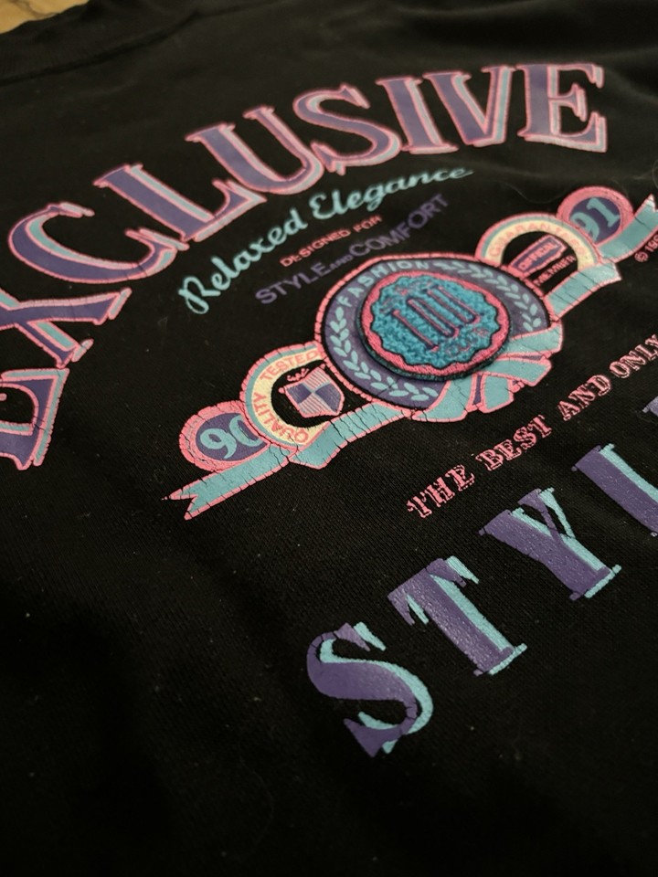 🔥 Vintage 90’s IOU Black Crewneck Medium Printed and Embroidered 🔥 ...