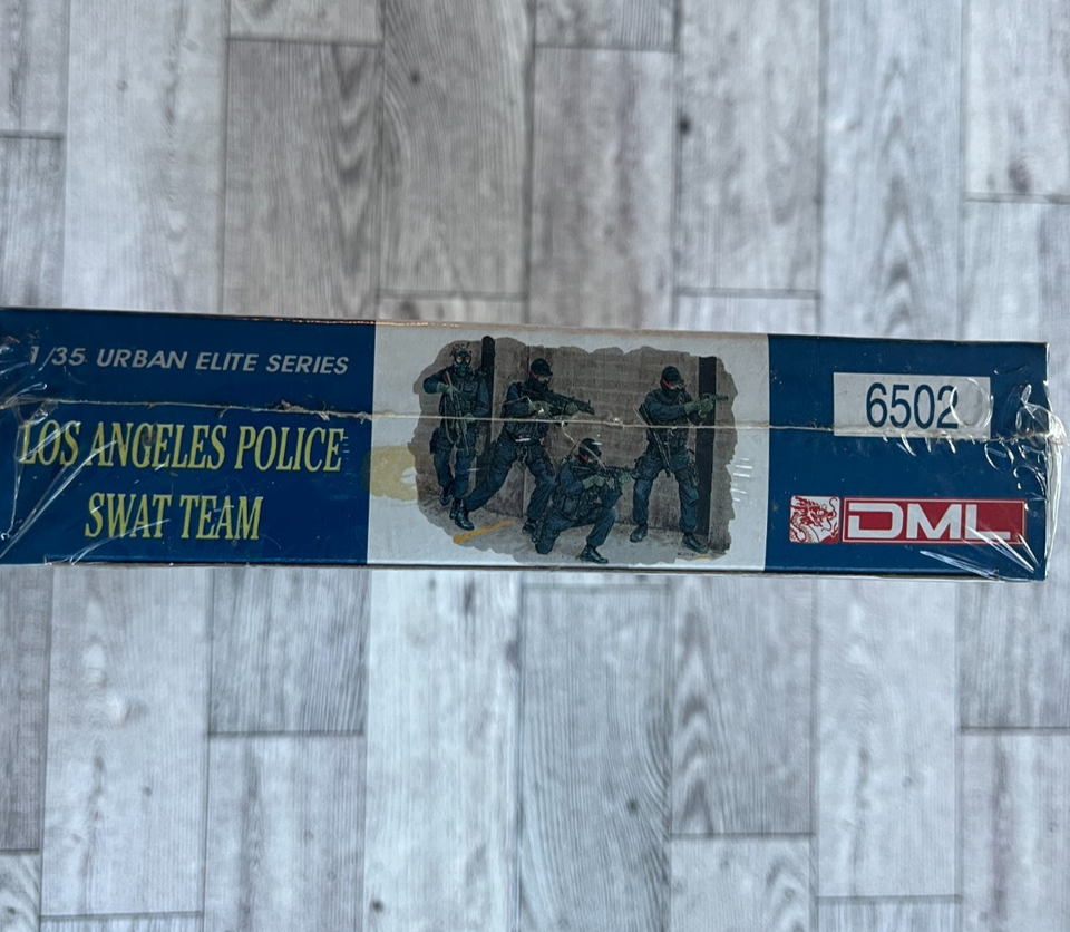 * Dragon - Los Angeles Police Swat Team - 1/35 - 6502 | eBay