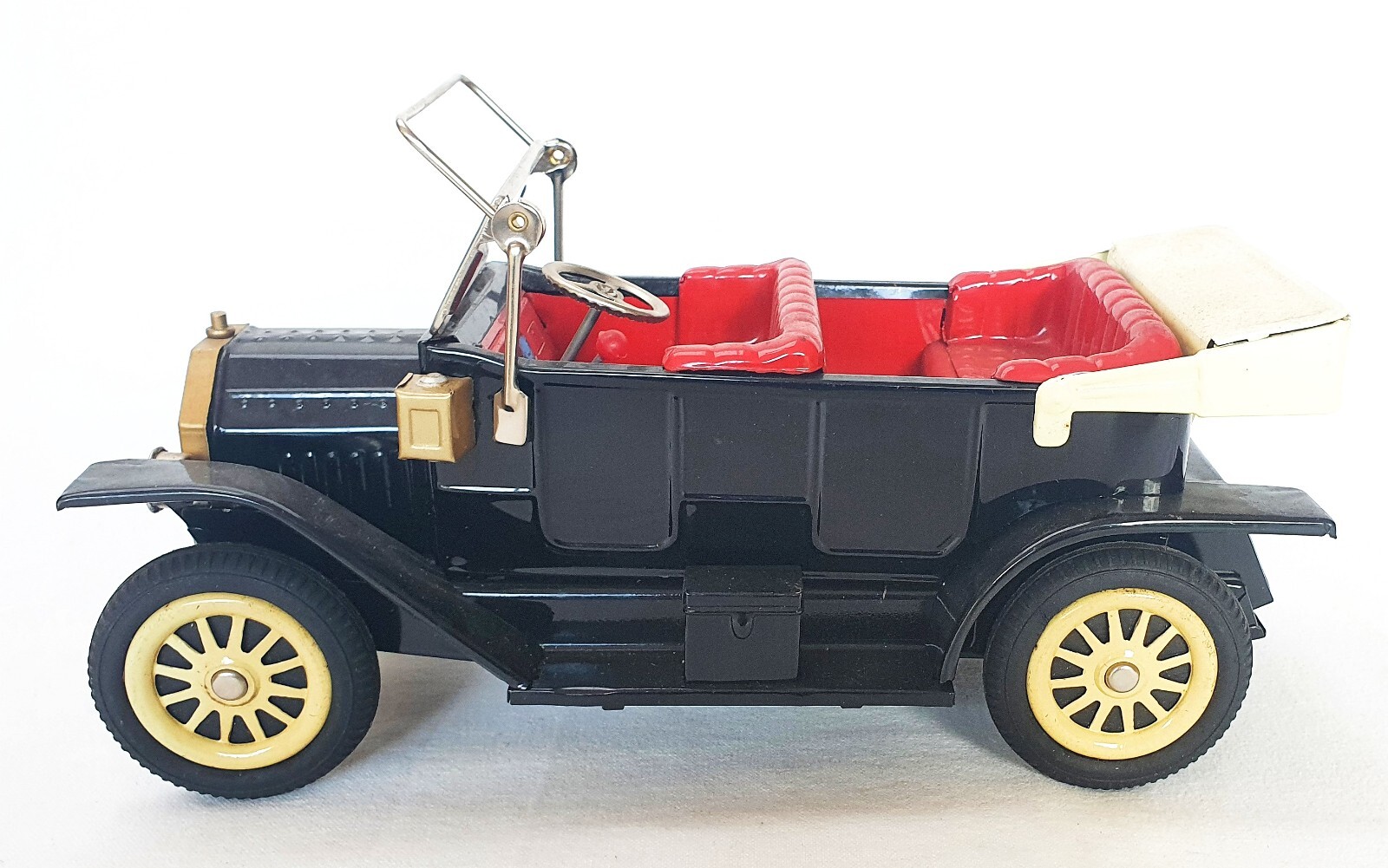 Yone (Yonezawa) Japan FORD MODEL T DE LUXE TOURER Friction Tin Toy MIB ...